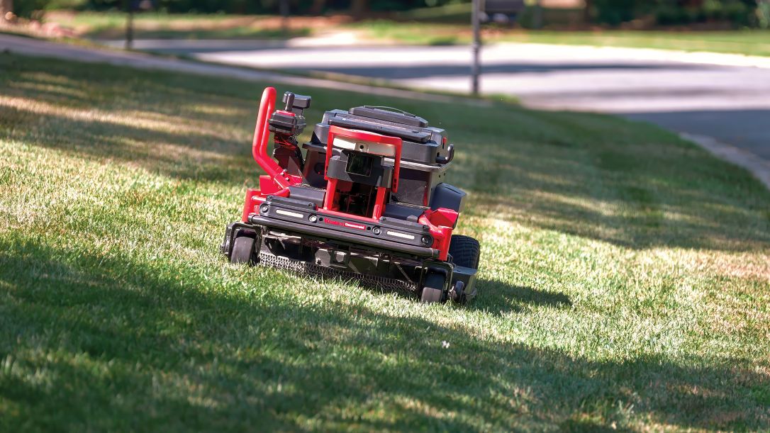 Kress debuts autonomous commercial mower